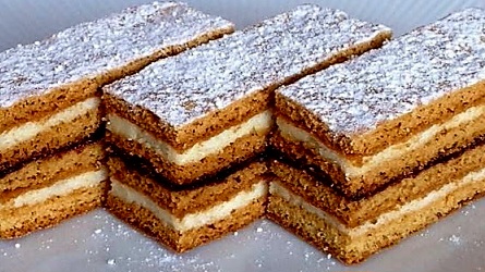 Albinuța le gâteau roumain au miel